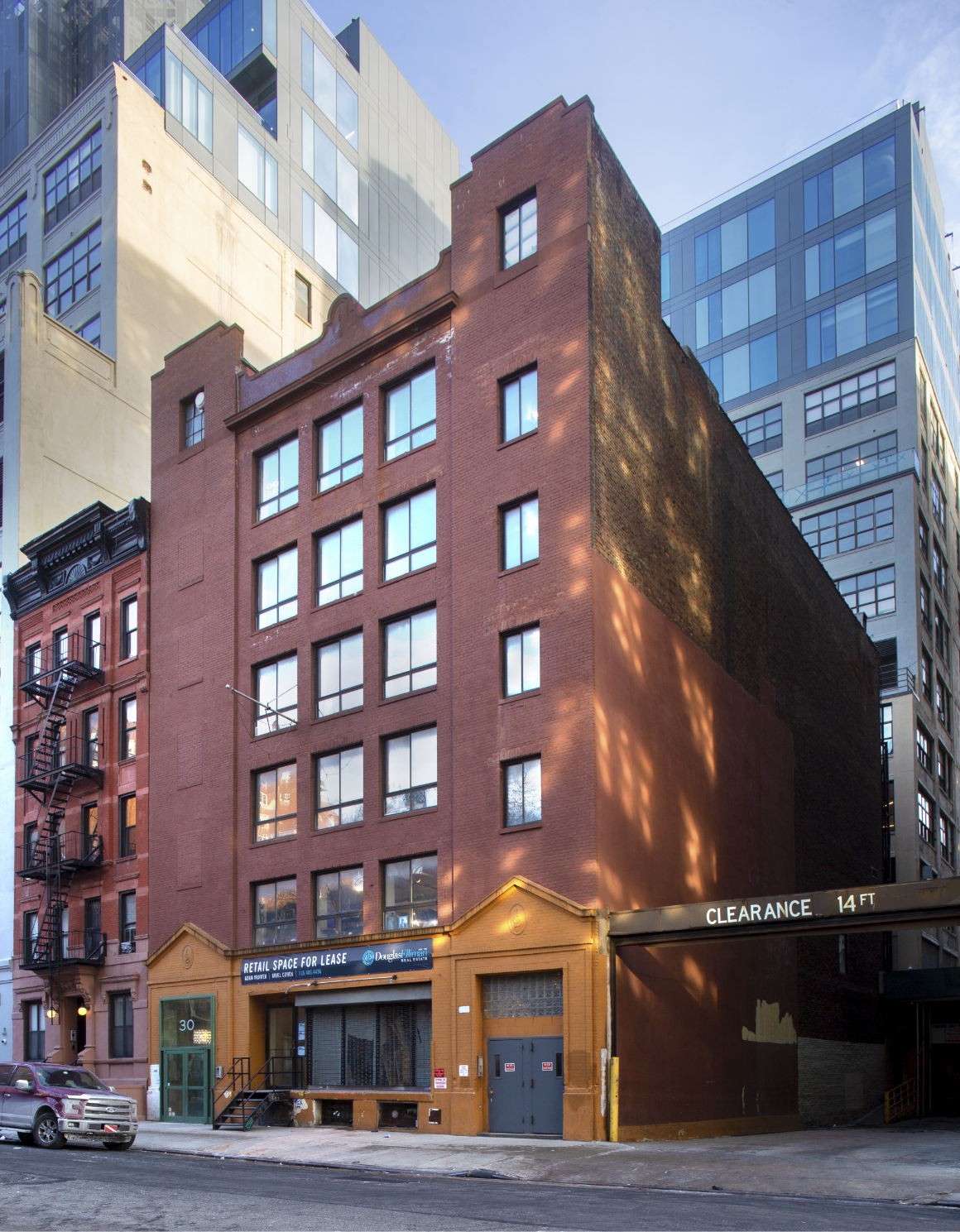 30 Vandam Street - Himmel + Meringoff