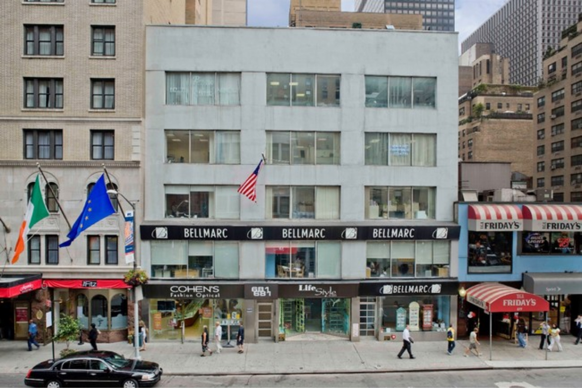 681 Lexington Avenue - Himmel + Meringoff